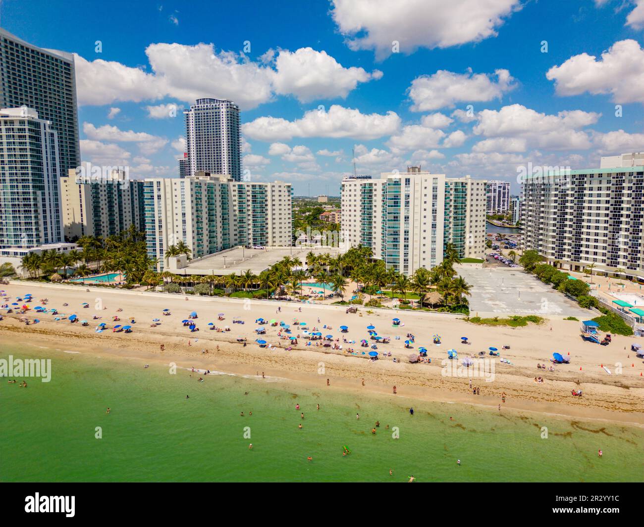 Hallandale beach aerial hi-res stock photography and images - Alamy