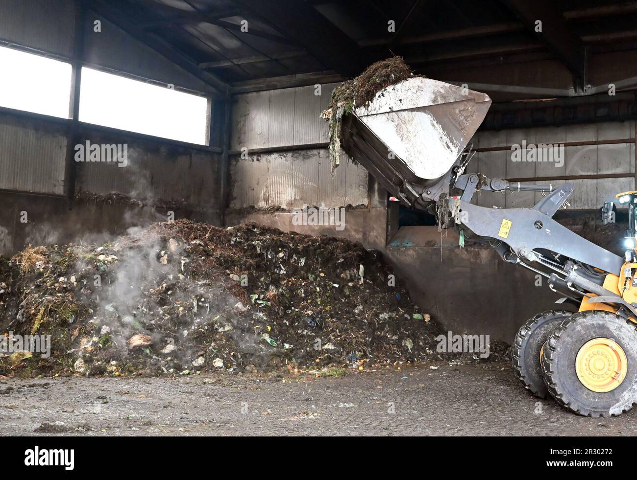 Bad Rappenau, Germany. 25th Apr, 2023. At the Bauer biowaste plant, a ...