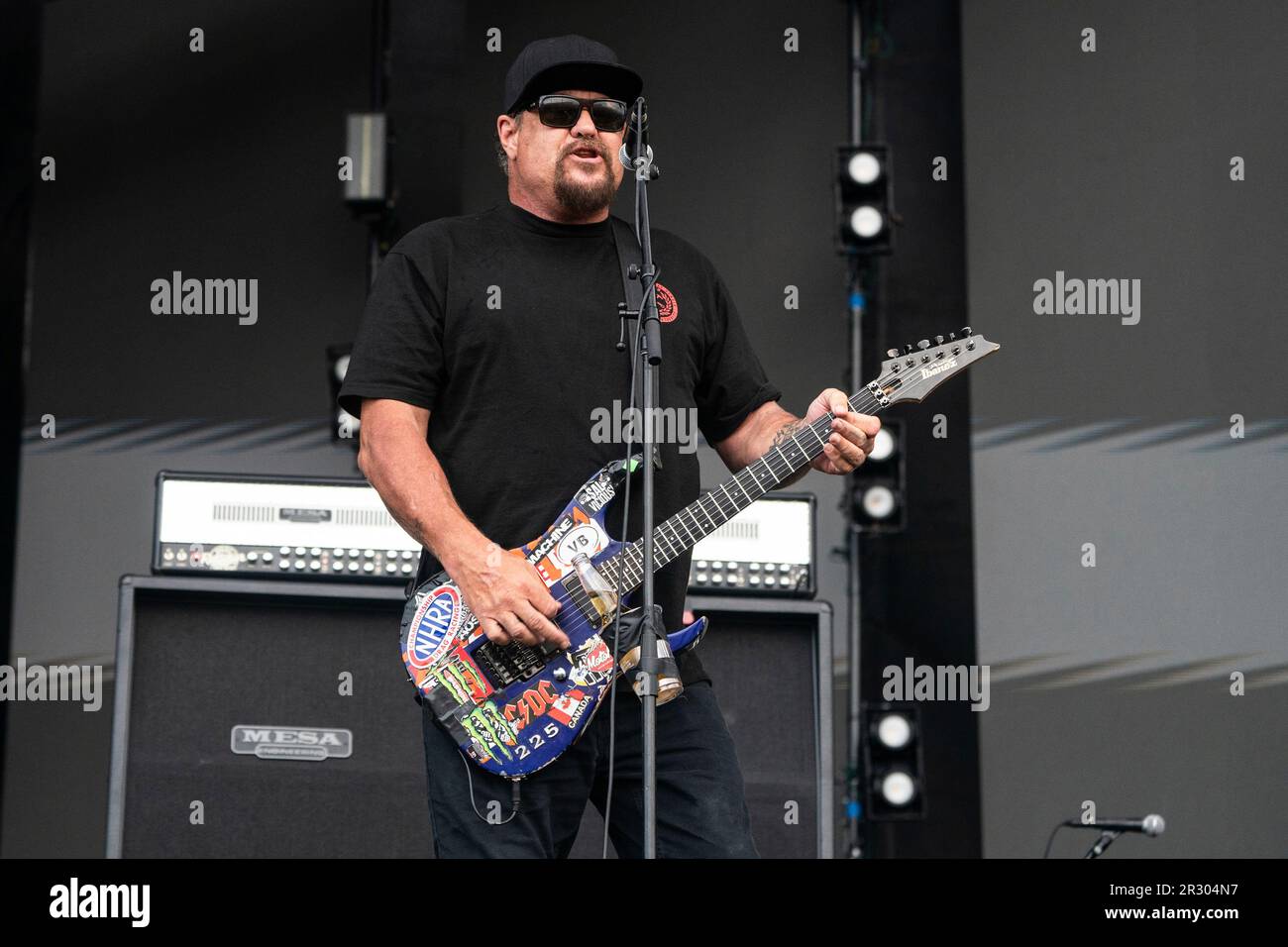 Fletcher Dragge of Pennywise performs at the Welcome To Rockville Music ...