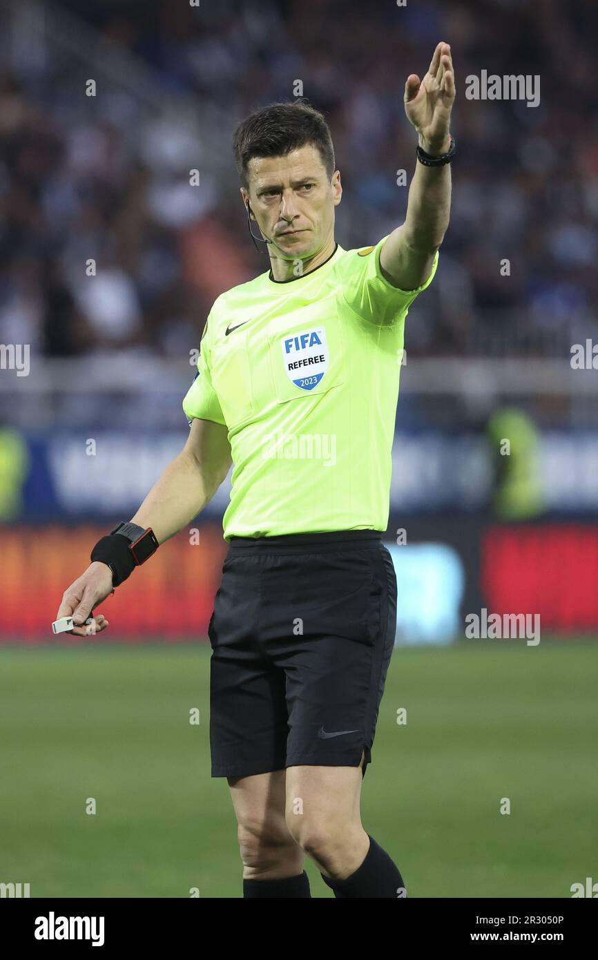 Referee Benoit Bastien during the French championship Ligue 1 football ...