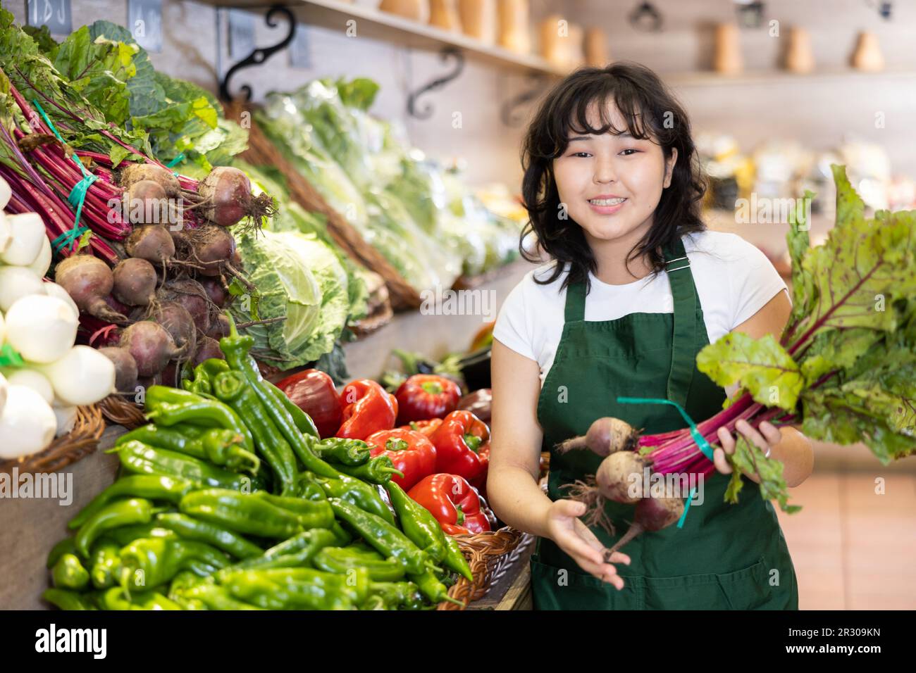 Department store shelves employee hi-res stock photography and images ...
