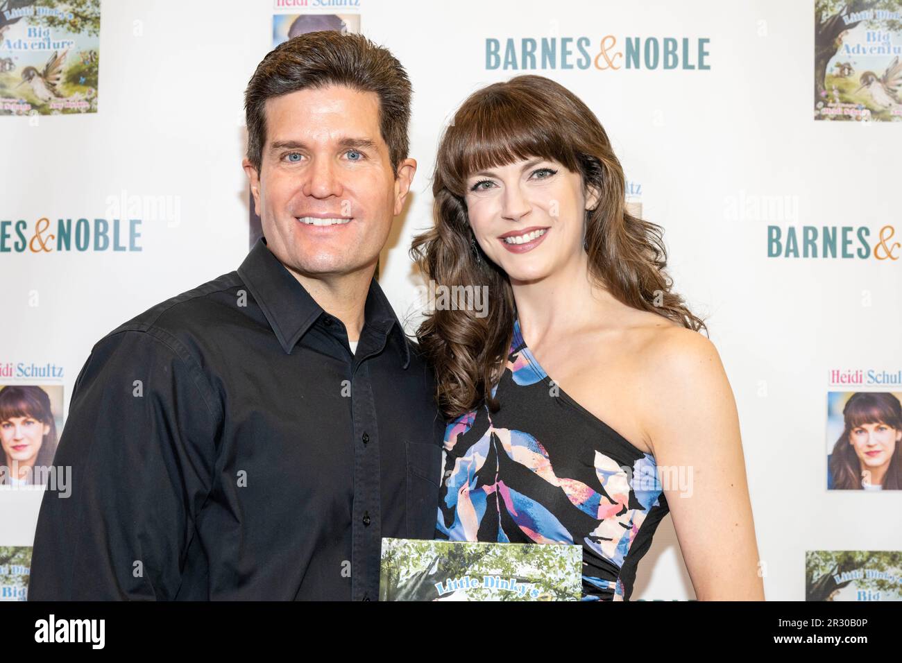 Dr. Ken Schultz, Author Heidi Schultz attend Heidi Schultz Reads and ...