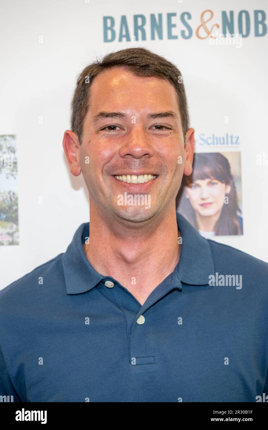 Actor John Kent attends Heidi Schultz Reads and Signs "Little Dinky's ...