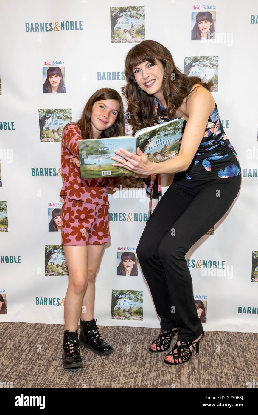 Author Heidi Schultz with Chloe Snyder attends Heidi Schultz Reads and ...