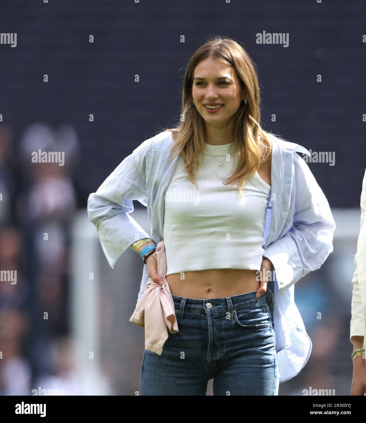 Modler hi-res stock photography and images - Alamy