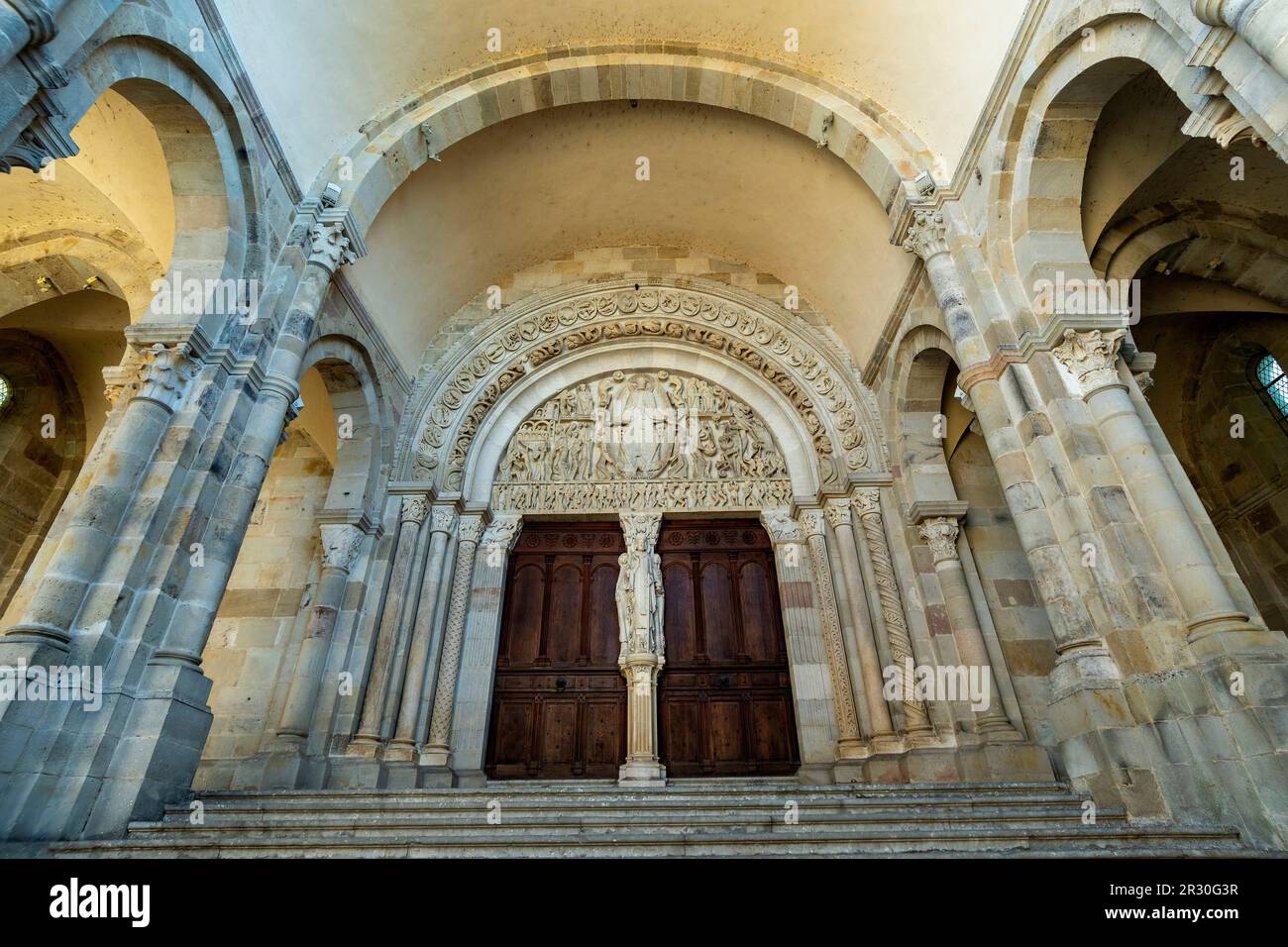 Autun . Tympanum of cathedral Saint Lazare . Morvan regional natural ...