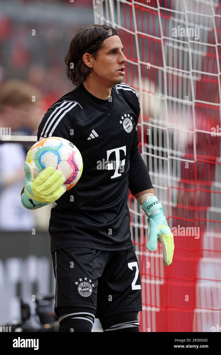 Yann Sommer of Bayern Muenchen FC Bayern Muenchen - RB Leipzig Fussball 1 . Bundesliga Saison ...