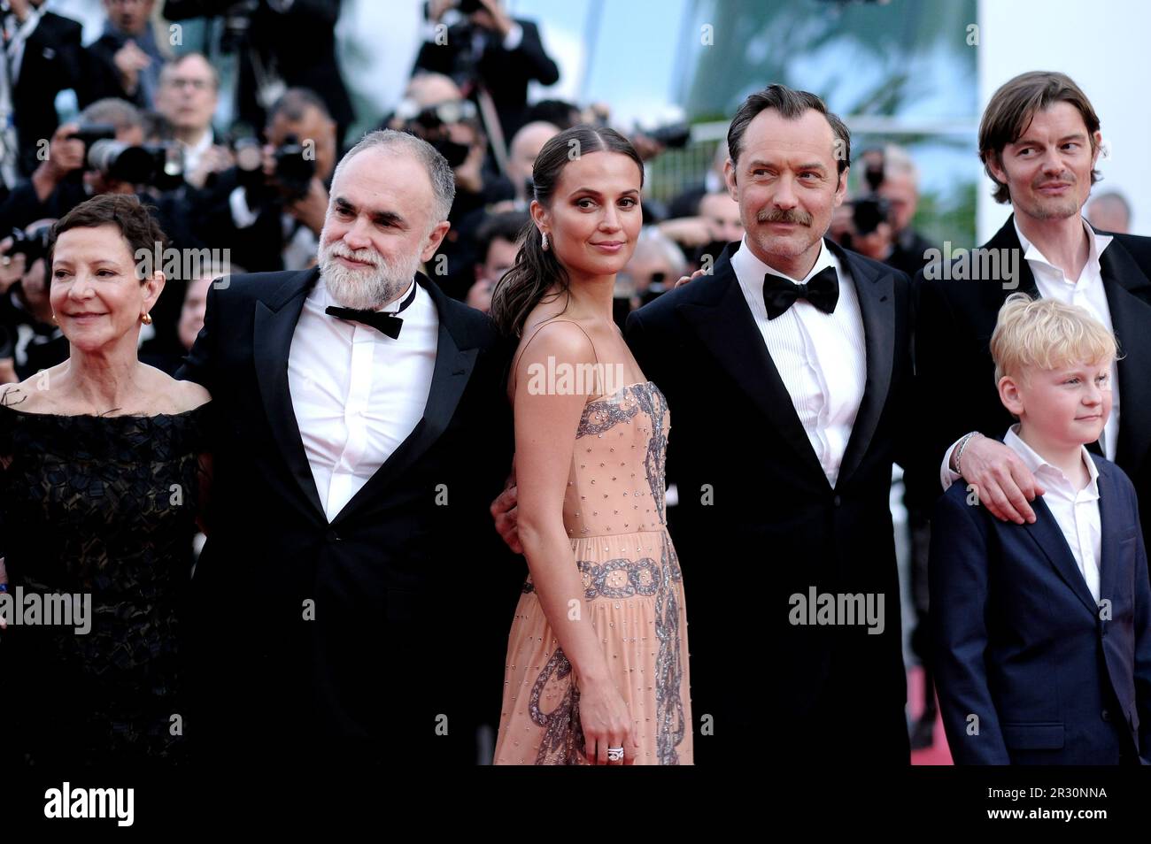 Cannes, France. 21st May, 2023. Gabrielle Tana, Karim Ainouz, Alicia ...