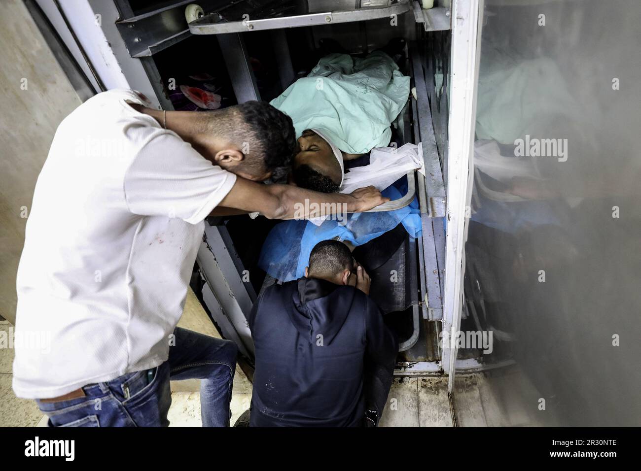 Nablus, Palestinian Territories. 22nd May, 2023. Palestinians stand ...