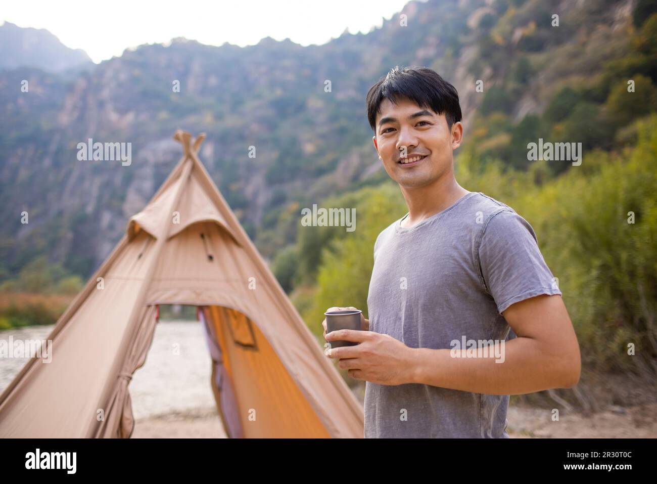 Chinese tent hi-res stock photography and images - Alamy