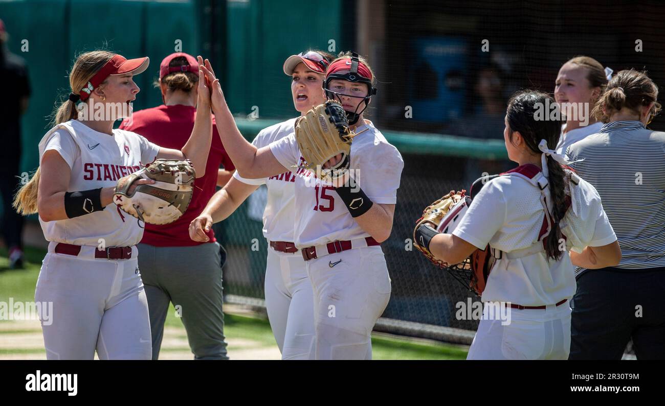 Emily schultz hi-res stock photography and images - Alamy