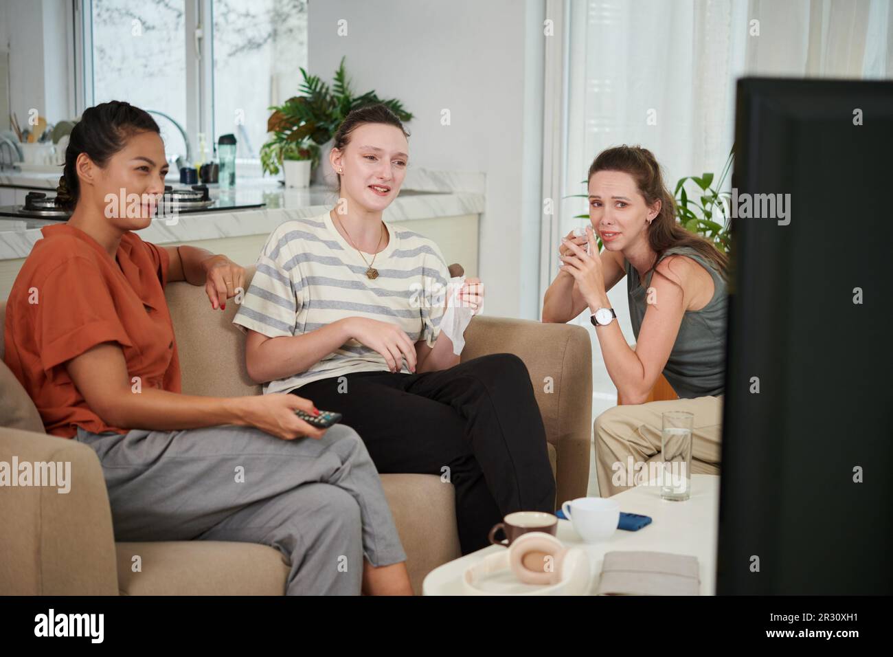 Group of women talking crying hi-res stock photography and images - Alamy