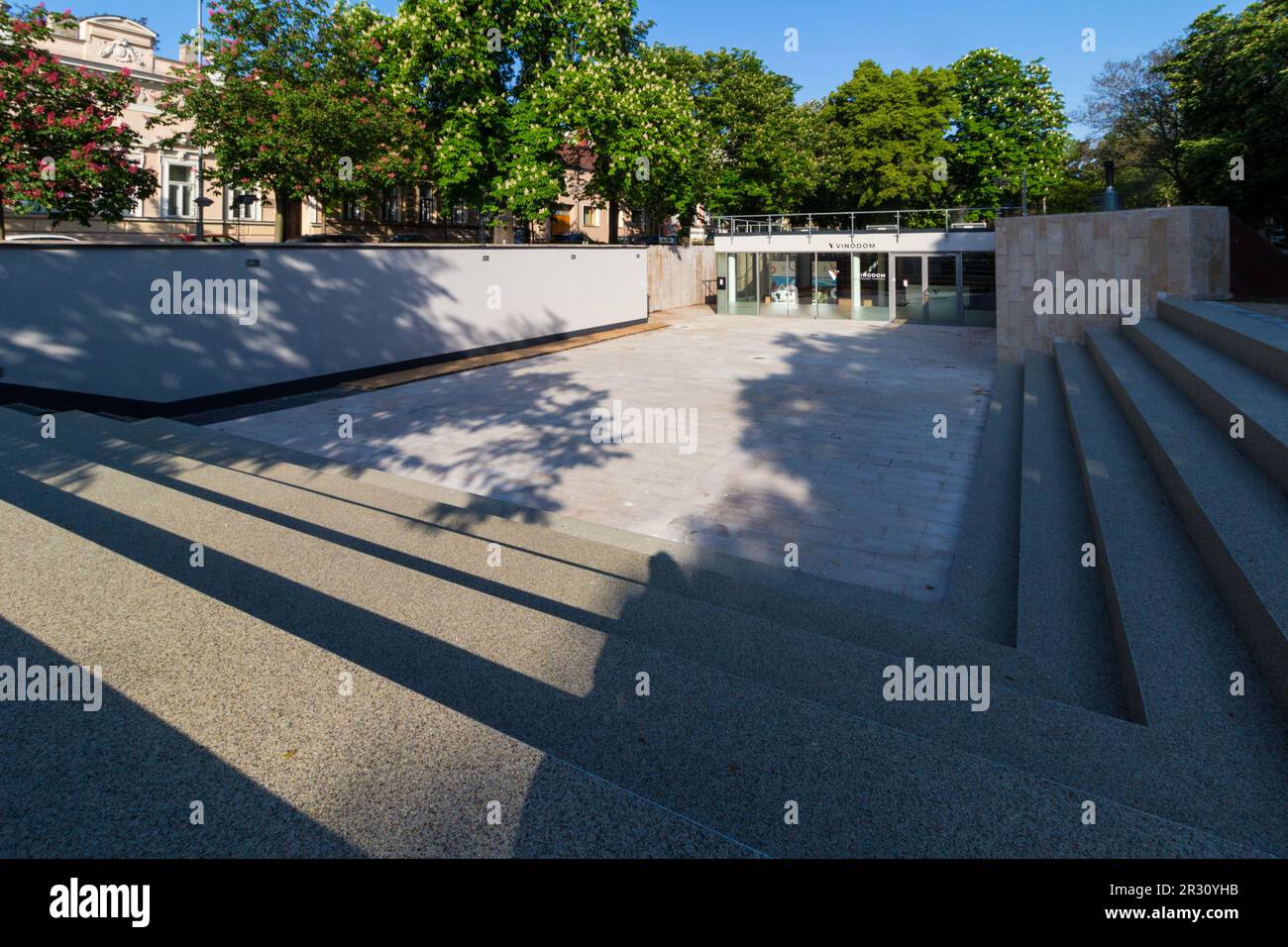 Social vinery hi-res stock photography and images - Alamy