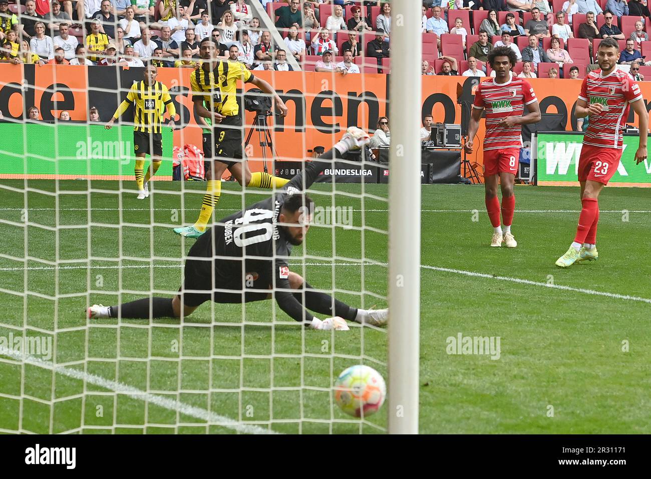 goal Sebastian HALLER (DO) to 1-0, action, goal shot versus goalwart ...
