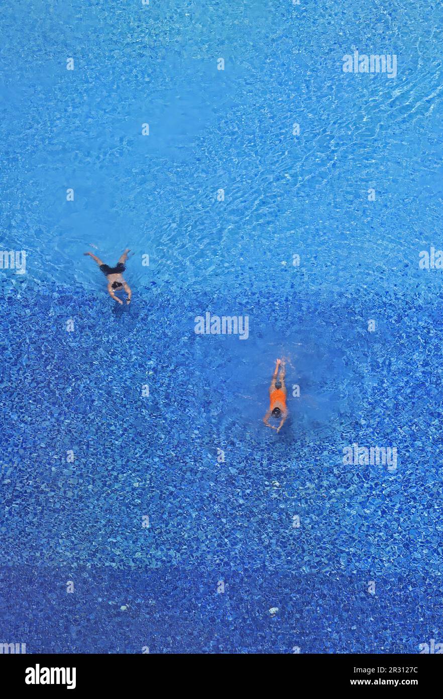 Inswimming hi-res stock photography and images - Alamy