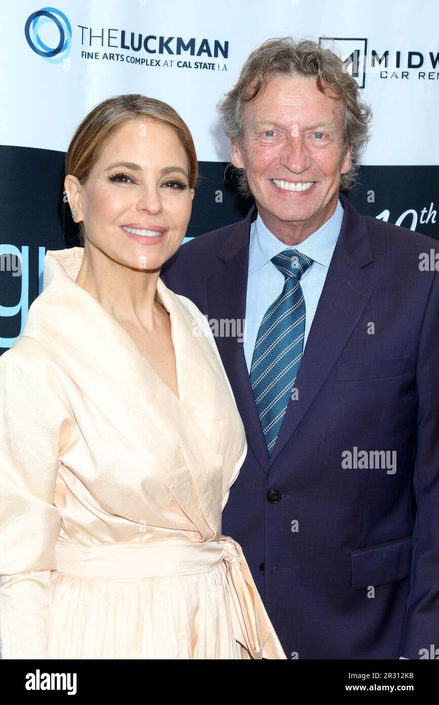 LOS ANGELES - MAY 17: Lisa LoCicero, Nigel Lythgoe at the Dance and ...
