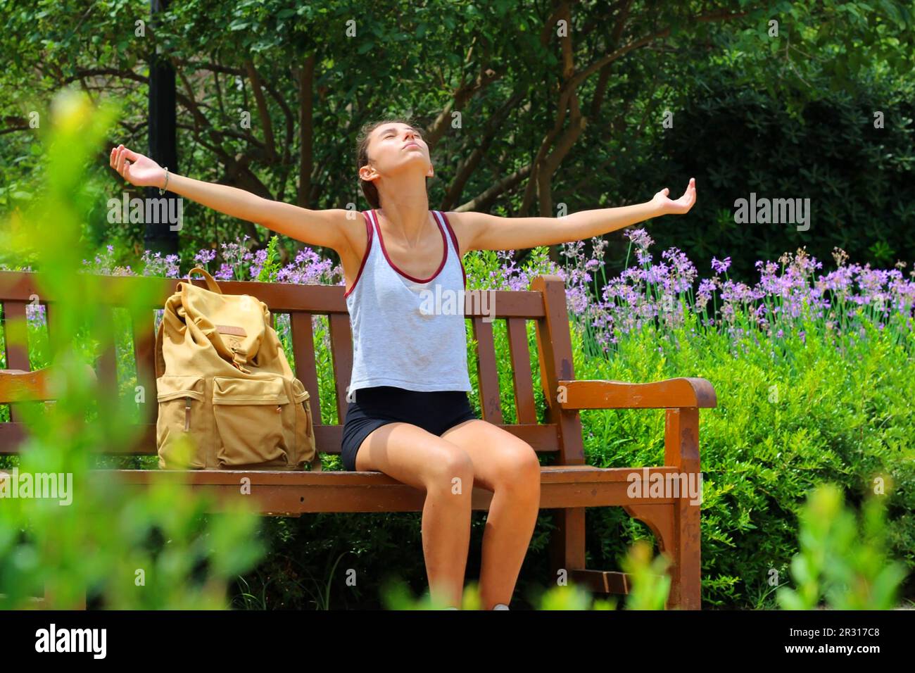 Raising your arms hi-res stock photography and images - Alamy