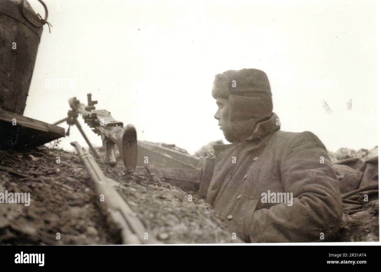 World War Two B&W photo A Soldier of the Leibstandarte in the winter of ...