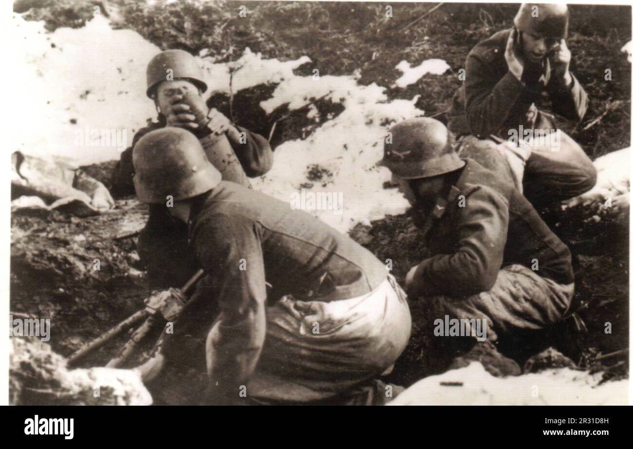 World War Two B&W photo German Airborne Soldiers fire a Mortar during ...
