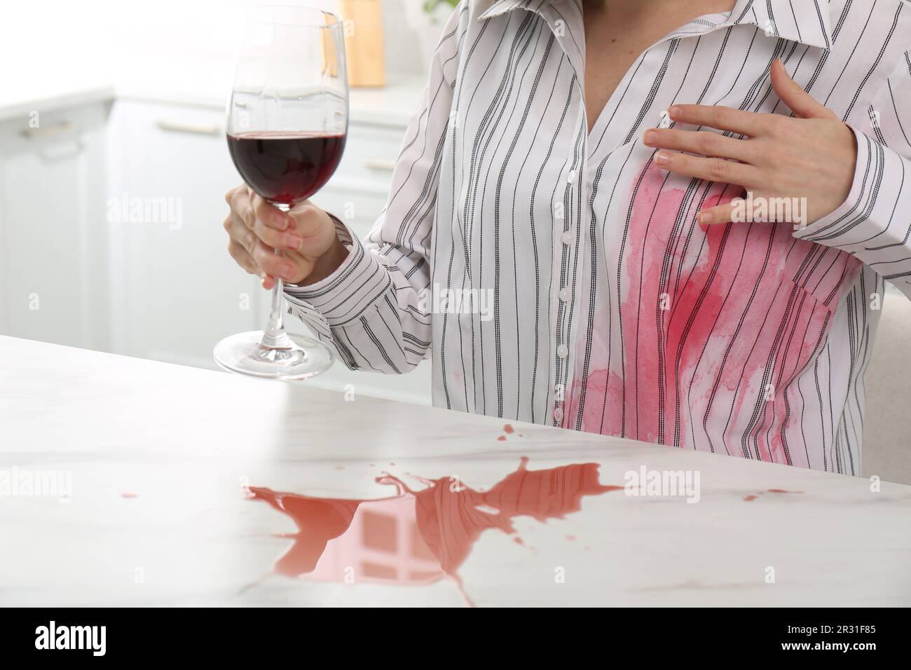 Spilt wine kitchen hi-res stock photography and images - Alamy