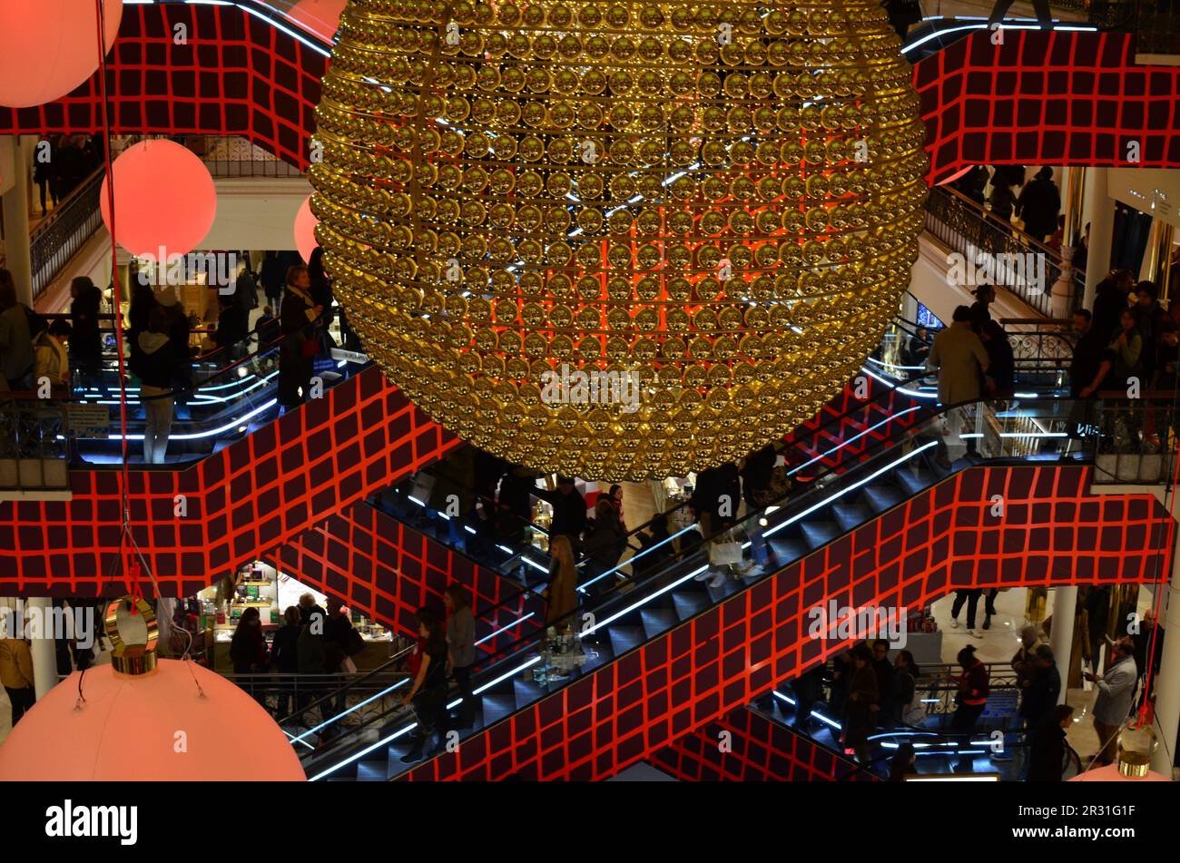 Paris, France - December 10, 2022: Crowded Le Bon Marche mall with ...