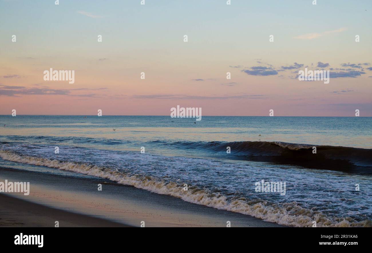 Sunrise on the beach, Ocean City NJ Stock Photo - Alamy