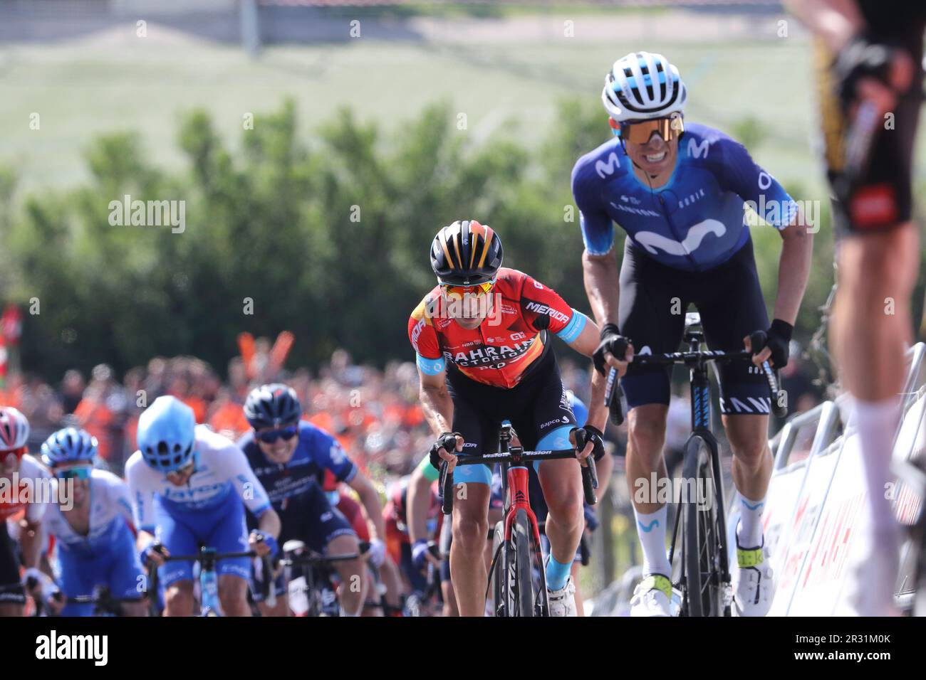 Enric Mas Spain Movistar team behind Vingegaard on super steep climb ...