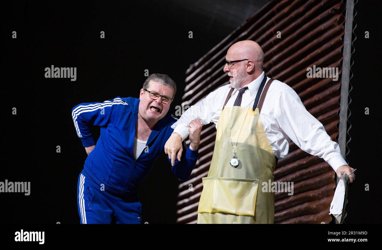 l-r: Peter Hoare (Captain), Brindley Sherratt (Doctor) in WOZZECK at ...