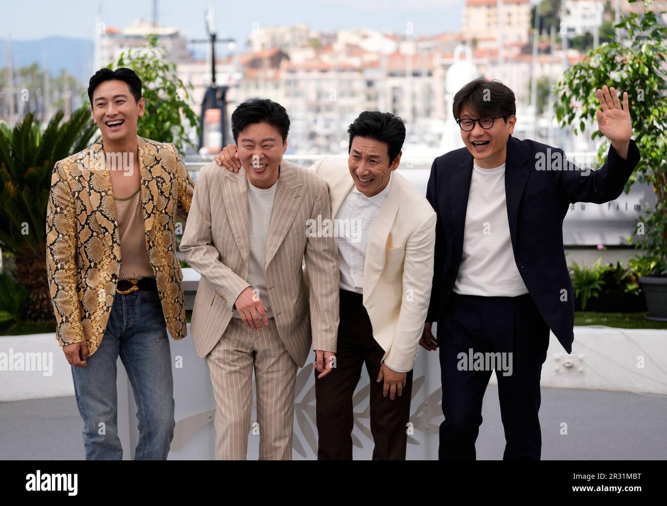 Ju Ji-hoon, from left, Kim Hee-won, Lee Sun-kyun and director Tae-gon ...