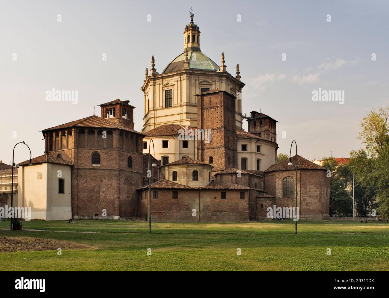 Lorenzo maggiore hi-res stock photography and images - Alamy