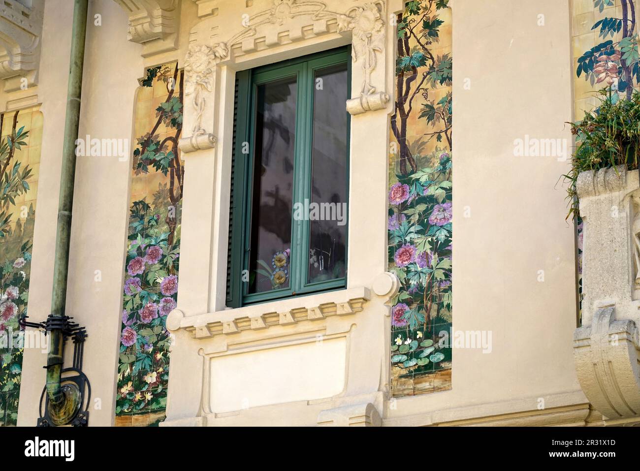 Italian Liberty architecture in Milan, Casa Galimberti building, Via ...