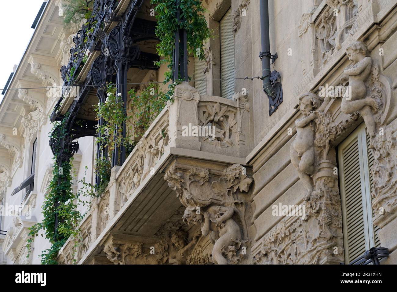 Italian Liberty architecture in Milan, Casa Guazzoni building, Via ...