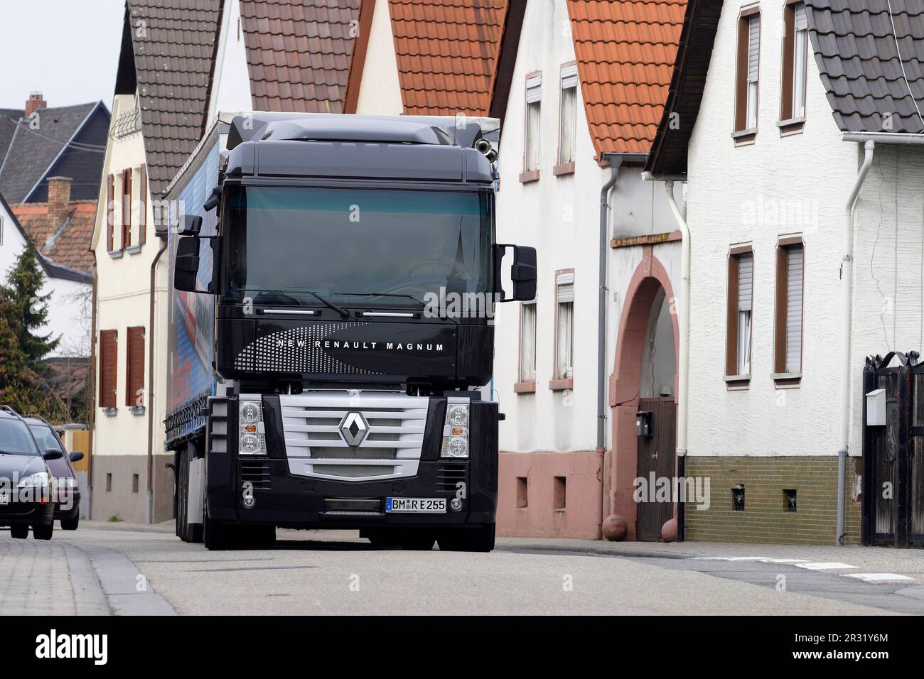 Drives environment hi-res stock photography and images - Alamy