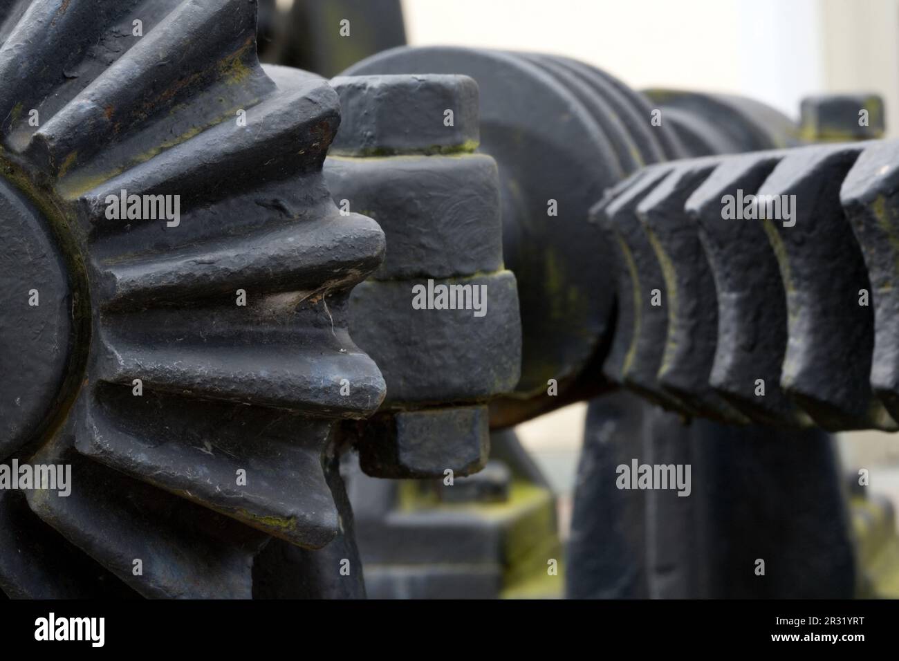 Axle with gears hi-res stock photography and images - Alamy