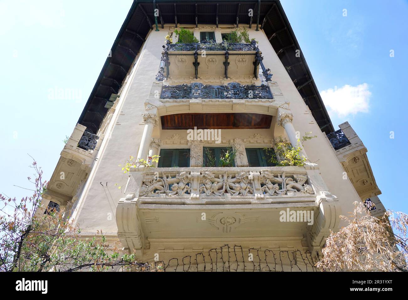 Italian Liberty architecture in Milan, Casa Galimberti building, Via ...