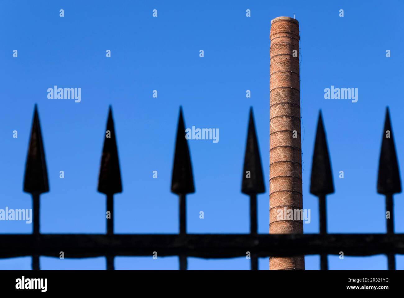 Old factory building chimney hi-res stock photography and images - Alamy