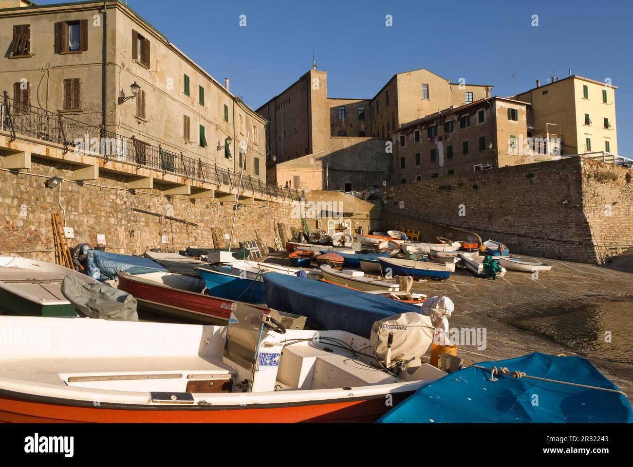 Piombino port hi-res stock photography and images - Alamy