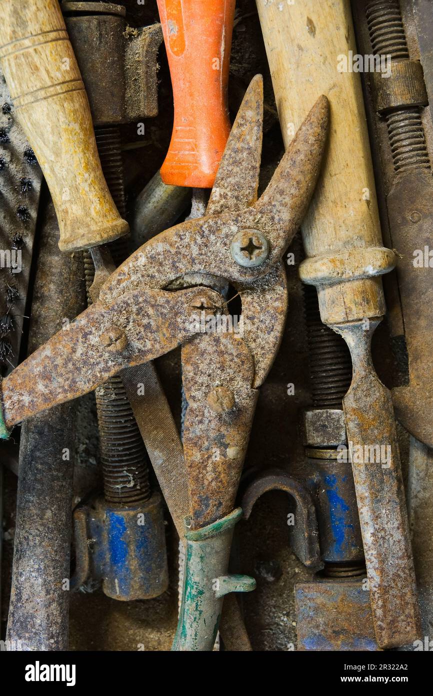 Scrap tool hi-res stock photography and images - Alamy
