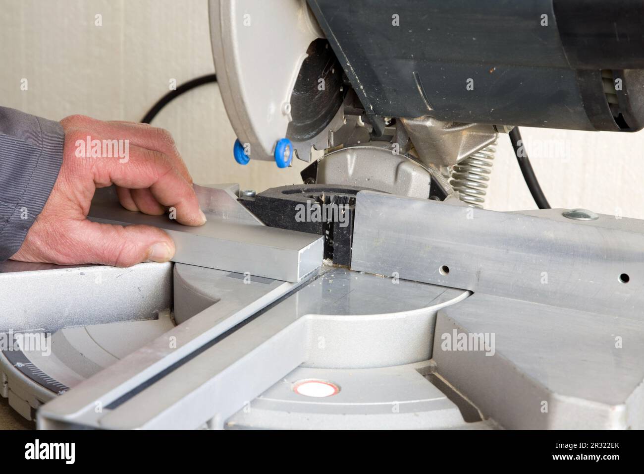 Circular milling hi-res stock photography and images - Alamy