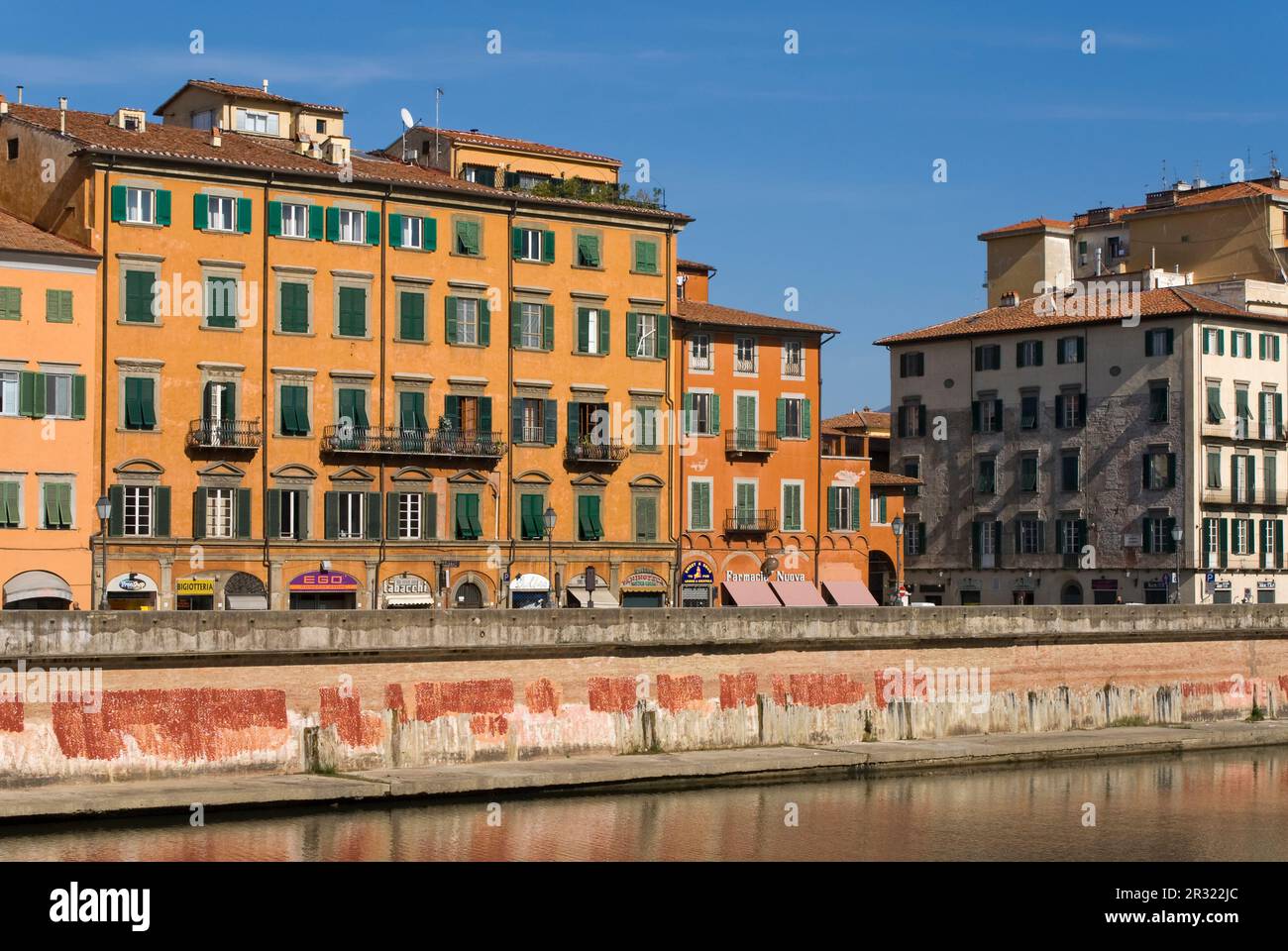 Old town and arno river hi-res stock photography and images - Alamy