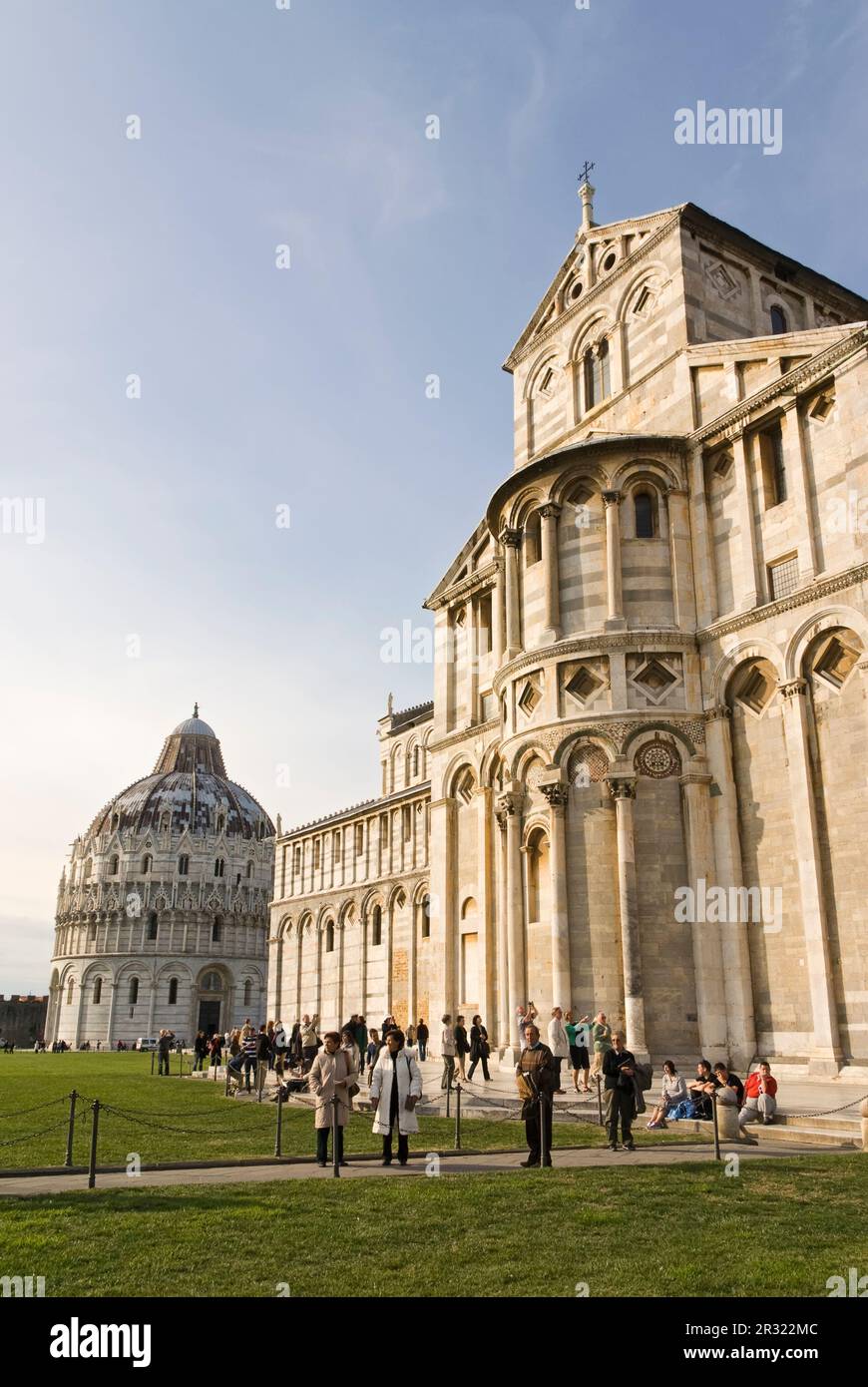 Cathedral square pisa hi-res stock photography and images - Alamy