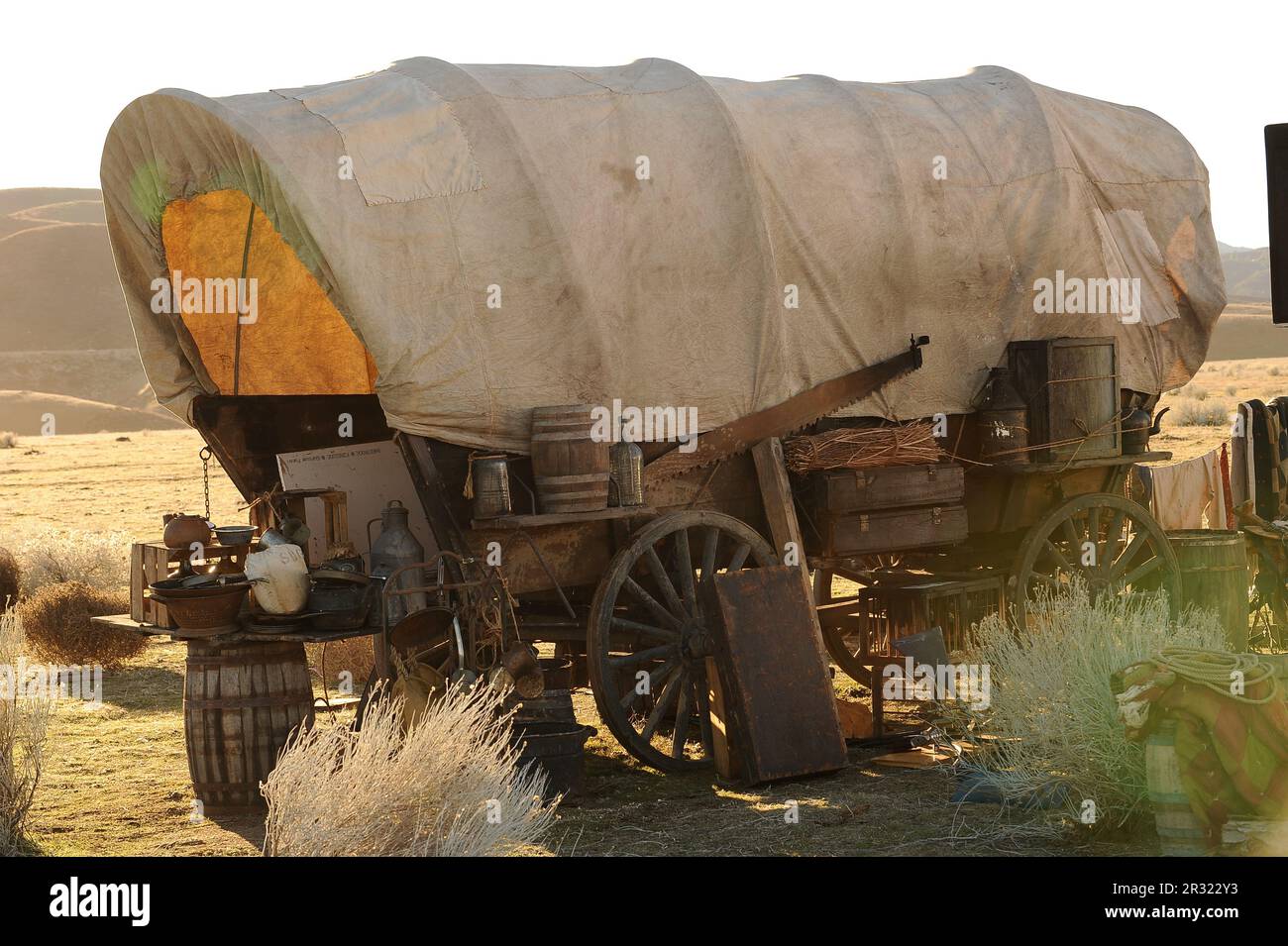 Gold rush brides hi-res stock photography and images - Alamy
