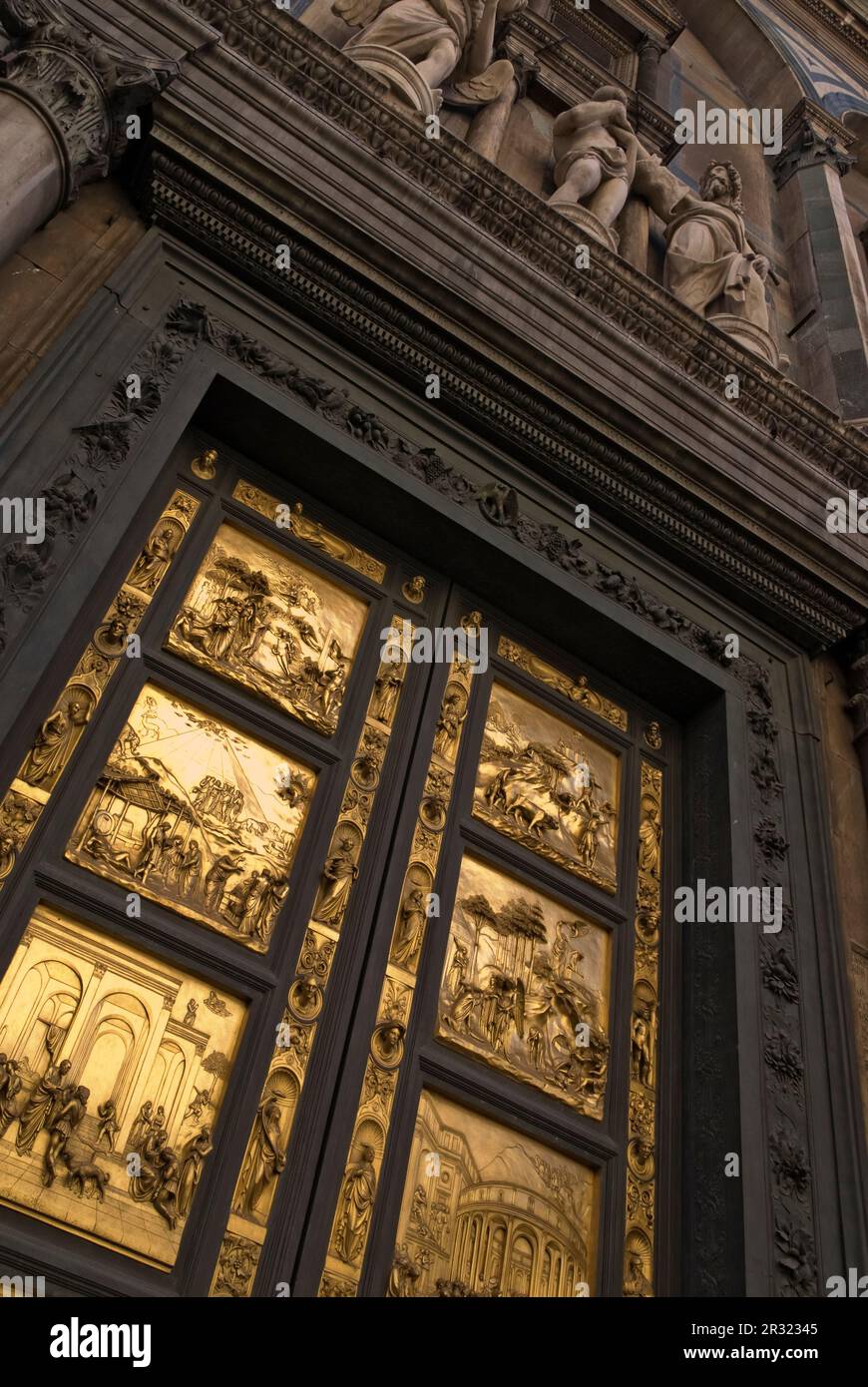 Paradise door of the Baptistery of San Giovanni in Florence Stock Photo ...