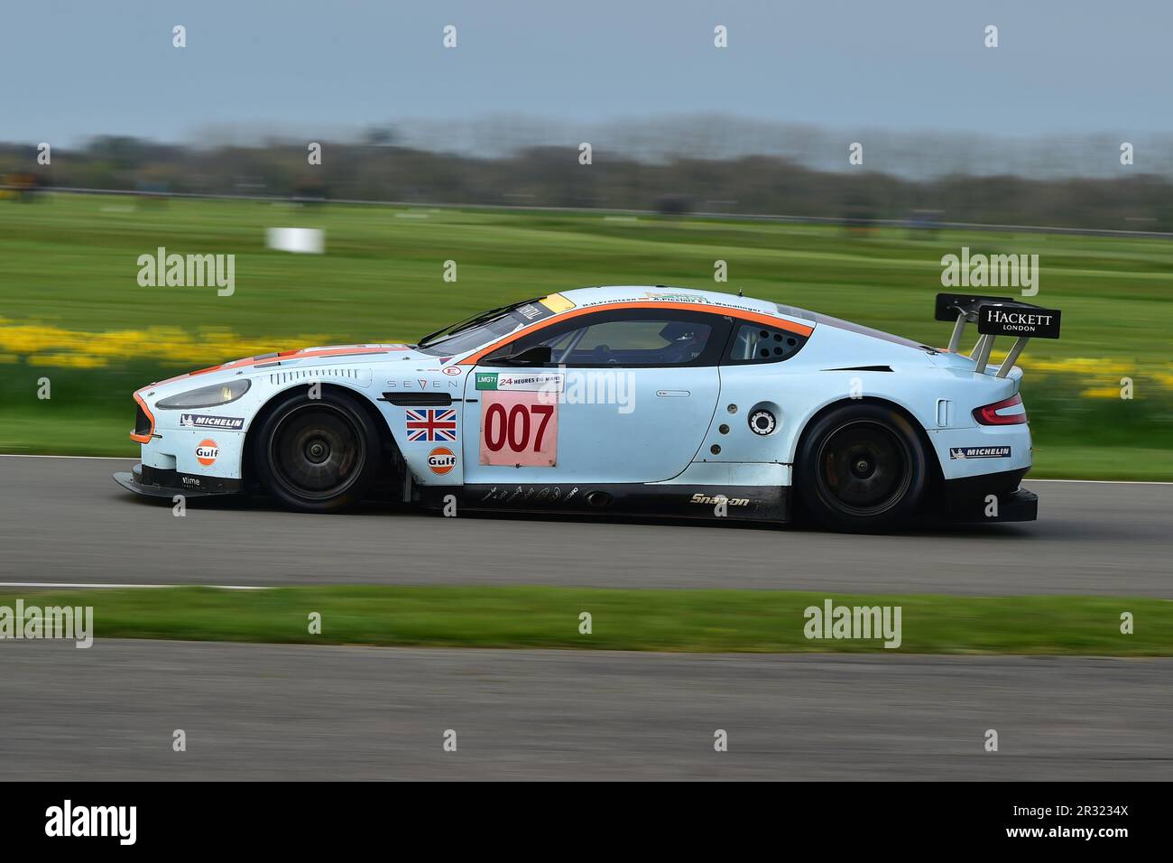 Aston Martin DBR9 007, Aston Martin DBR9, GT1 Demonstration, on track a ...