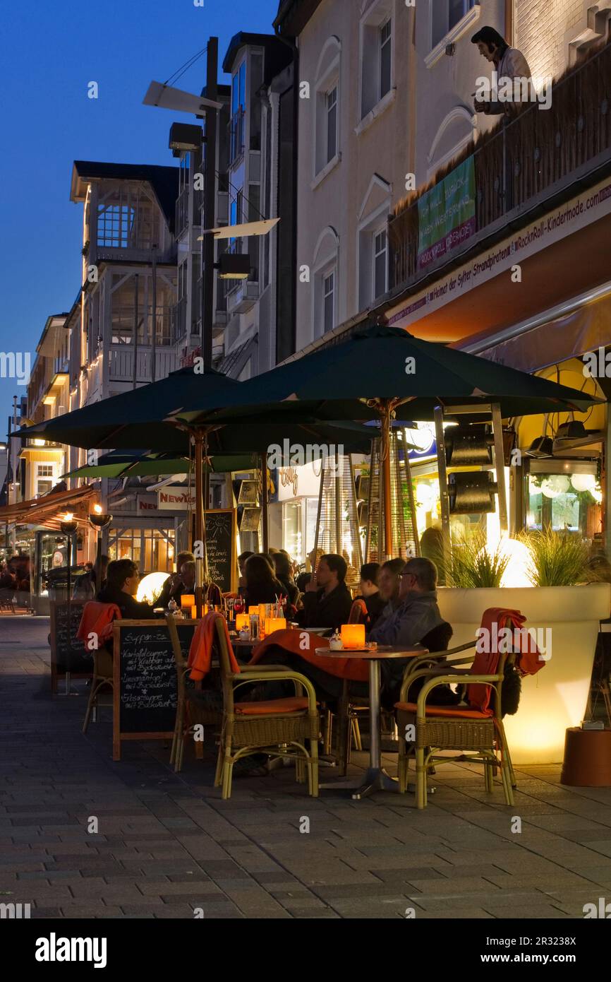 Westerland pedestrian zone hi-res stock photography and images - Alamy