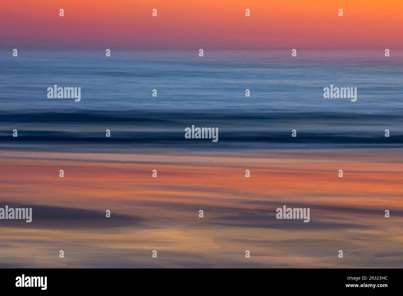 Mudflat pattern hi-res stock photography and images - Alamy