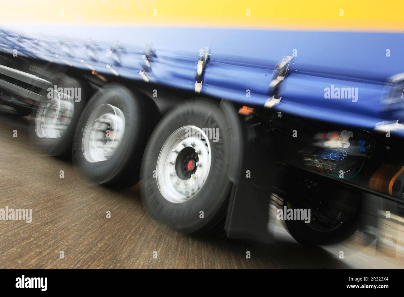Lkw detail hi-res stock photography and images - Alamy
