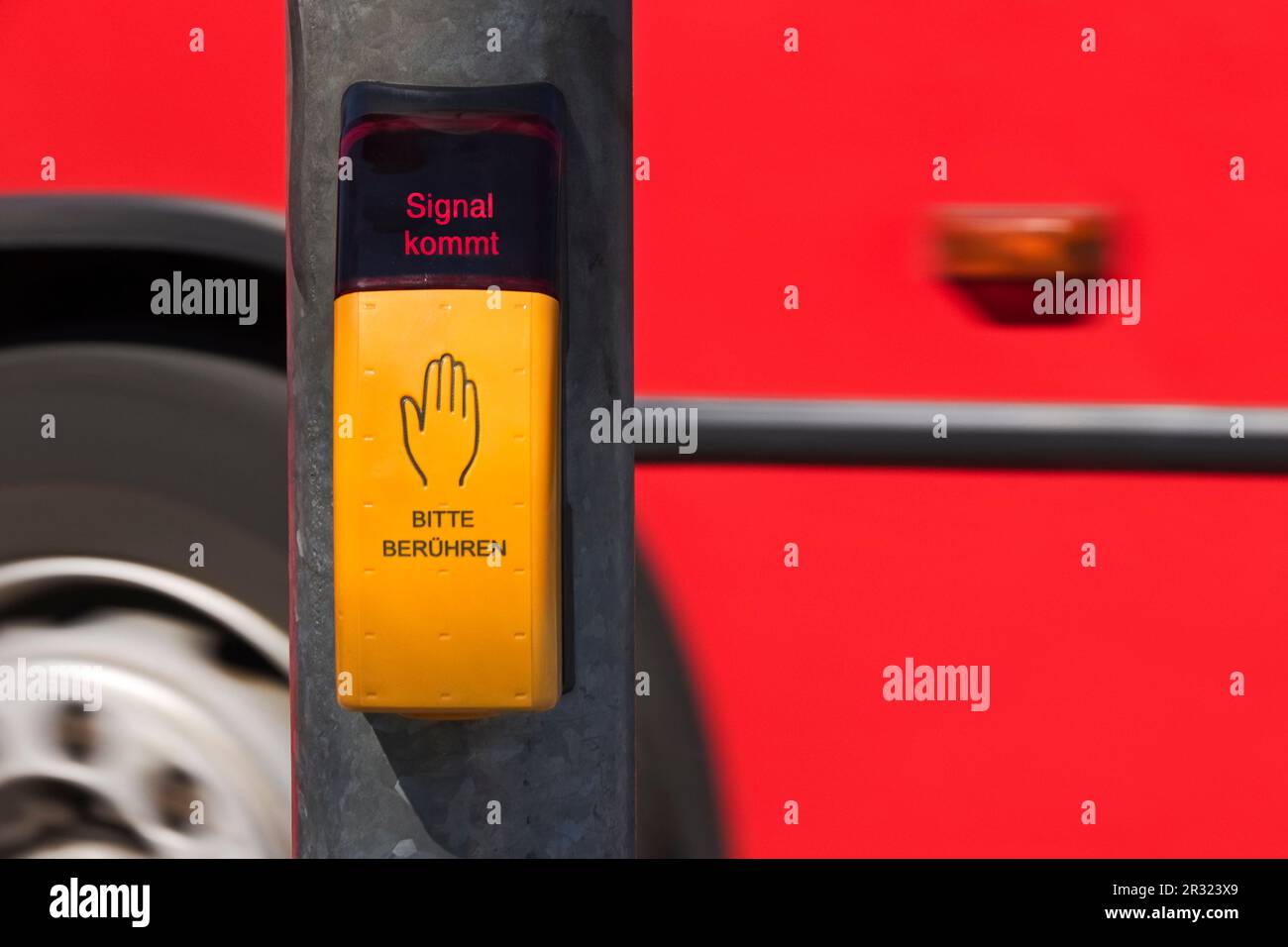 Pedestrian traffic light Stock Photo - Alamy