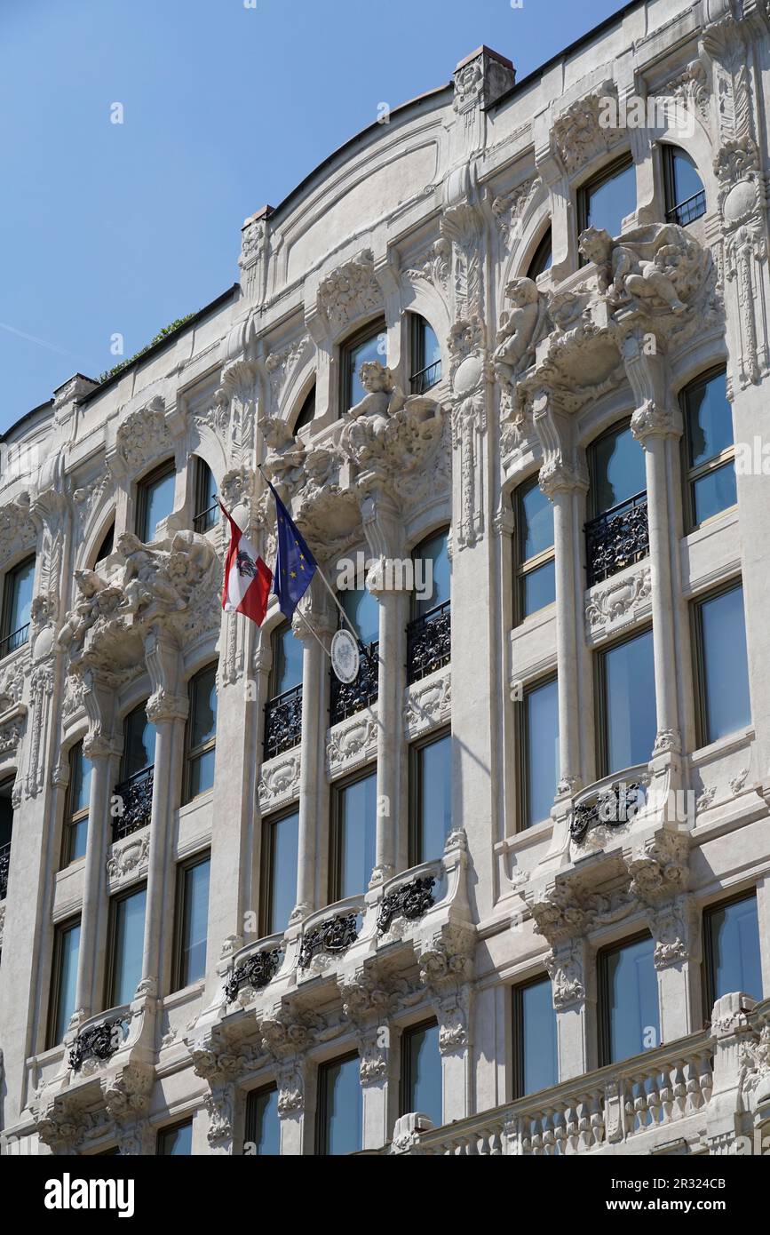 Italian Liberty architecture in Milan, ex Hotel Trianon, Piazzetta ...