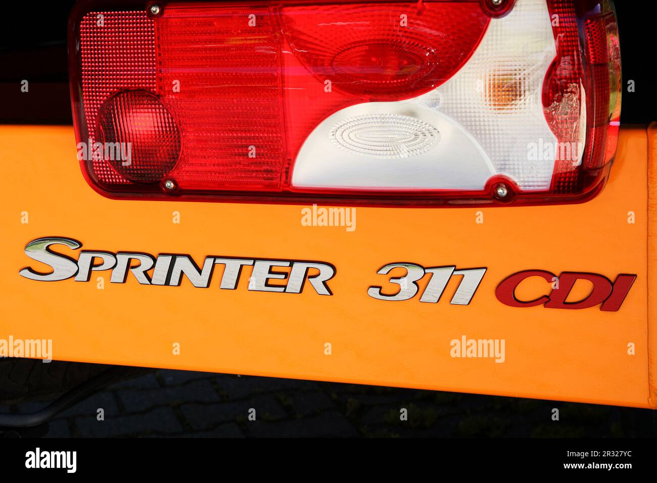 Mb sprinter hi-res stock photography and images - Alamy